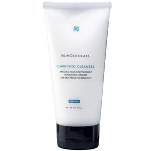 The Best Cleansers To Try According To Your Age