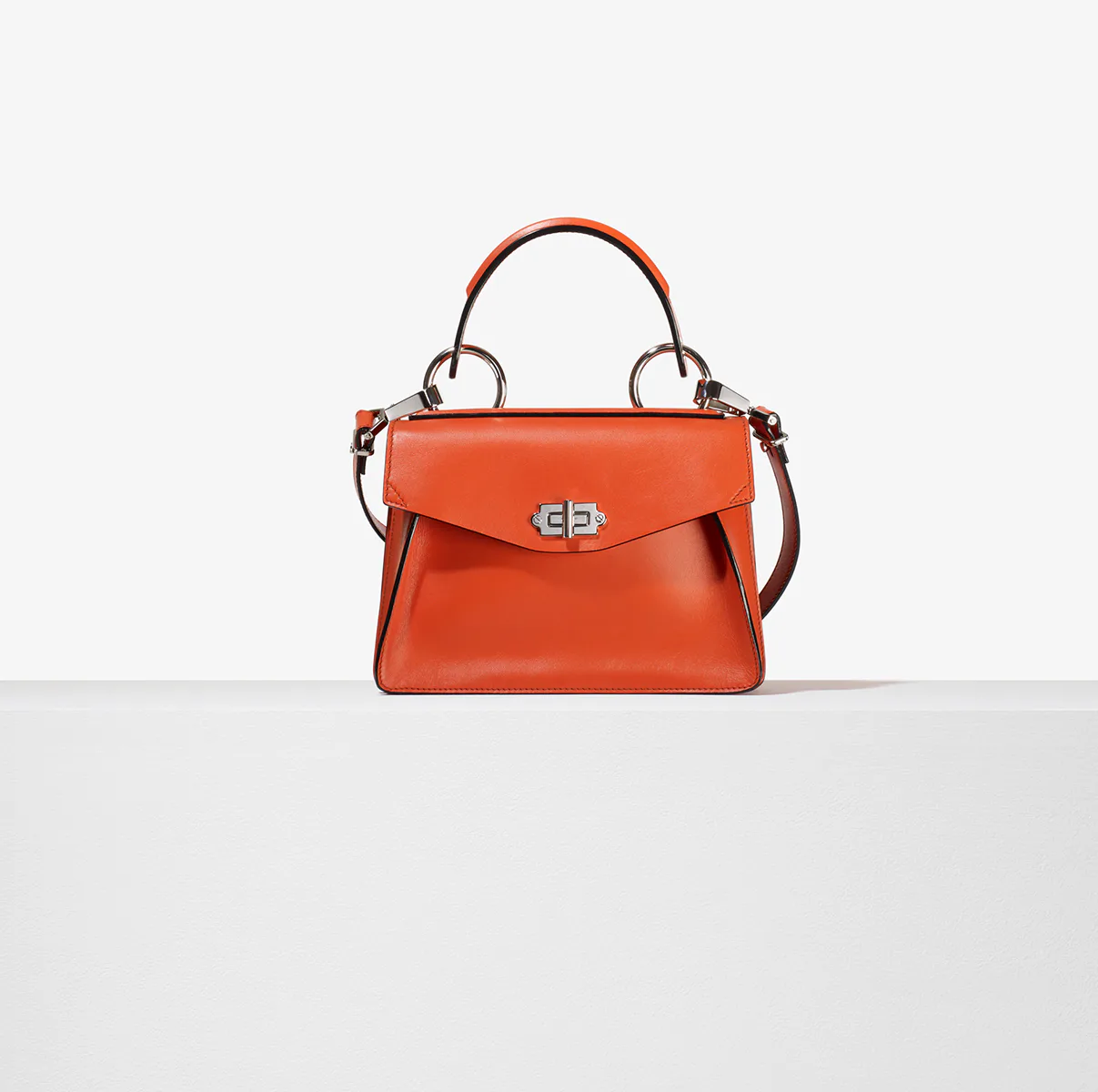 The Bag Every Celeb Will Be Carrying This Summer