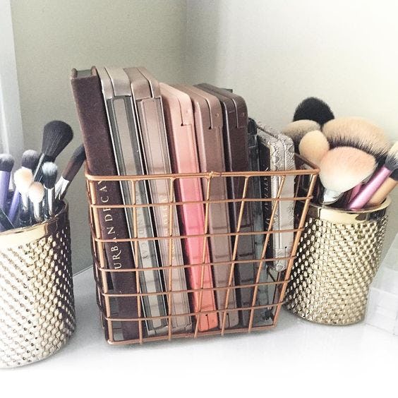 How To Organize Your Vanity Like A Beauty Junkie