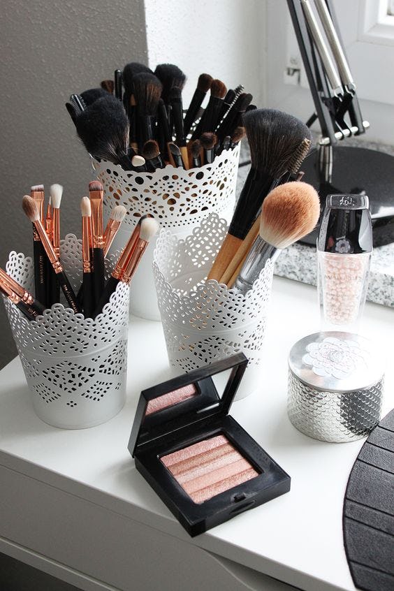 How To Organize Your Vanity Like A Beauty Junkie