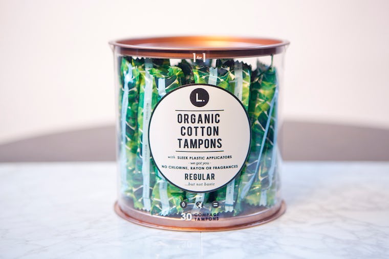 The 6 Ingredients To Watch Out For When Buying Tampons