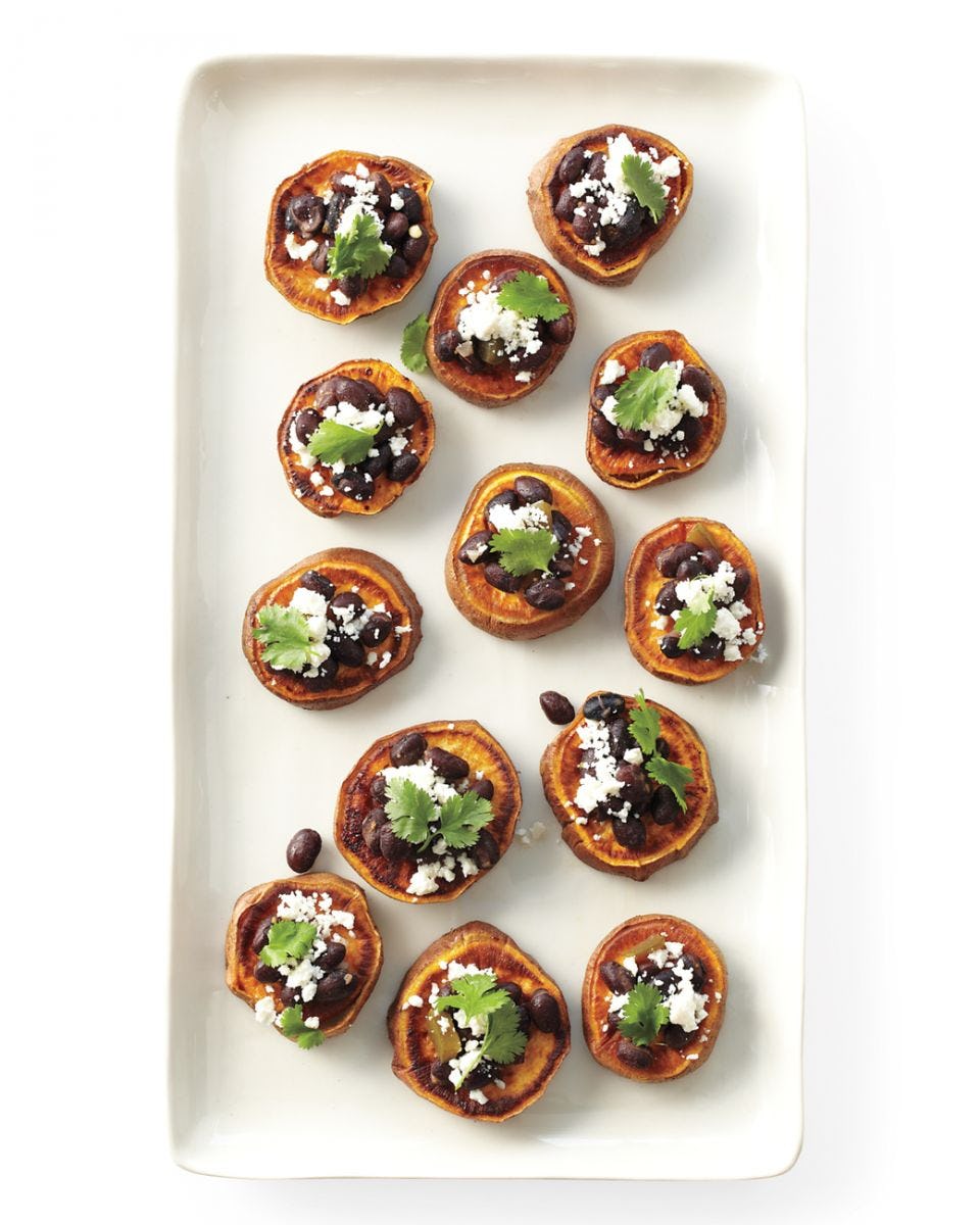 10 Easy, Small-Bite Appetizers Perfect For Holiday Parties