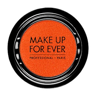 The Spring Eye-Shadow Color That’s About To Blow Up