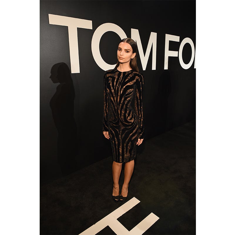 Emily Ratajkowski’s Evening Outfit Formula Is So Easy To Pull Off