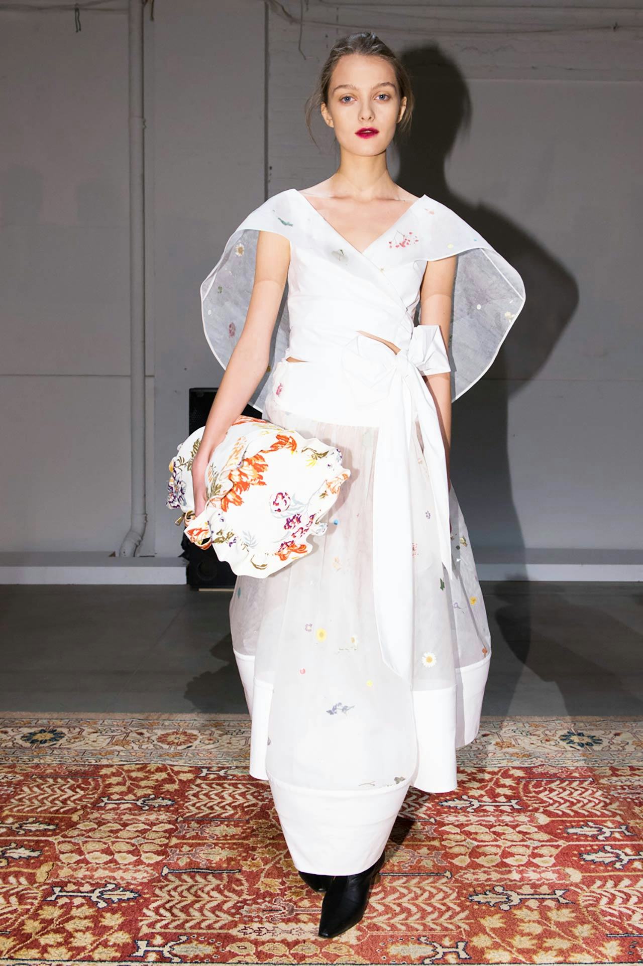 Gorgeous Wedding Dress Inspiration From The Runway