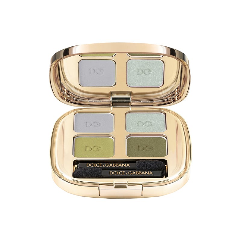 These Are The Best Eye-Shadow Palettes For Your Eye Color