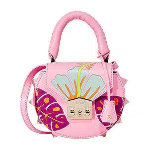 These Novelty Bags Are So Fun For Summer