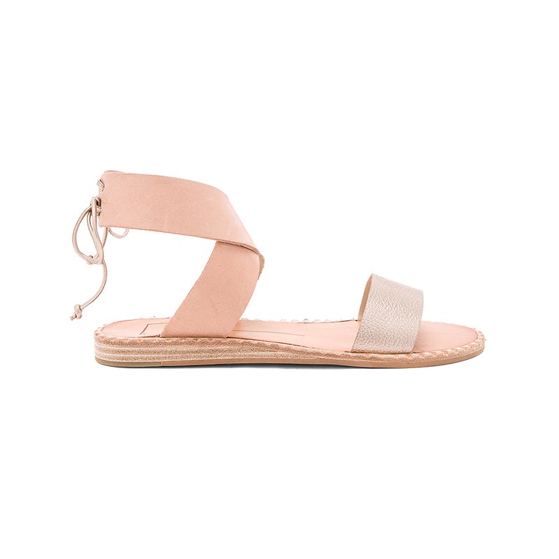 10 Packing Hacks Fashion Girls Swear By For Weekend Getaways