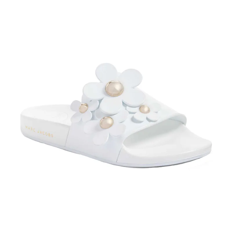 This Practical Shoe Actually Makes Your Outfit So Fun