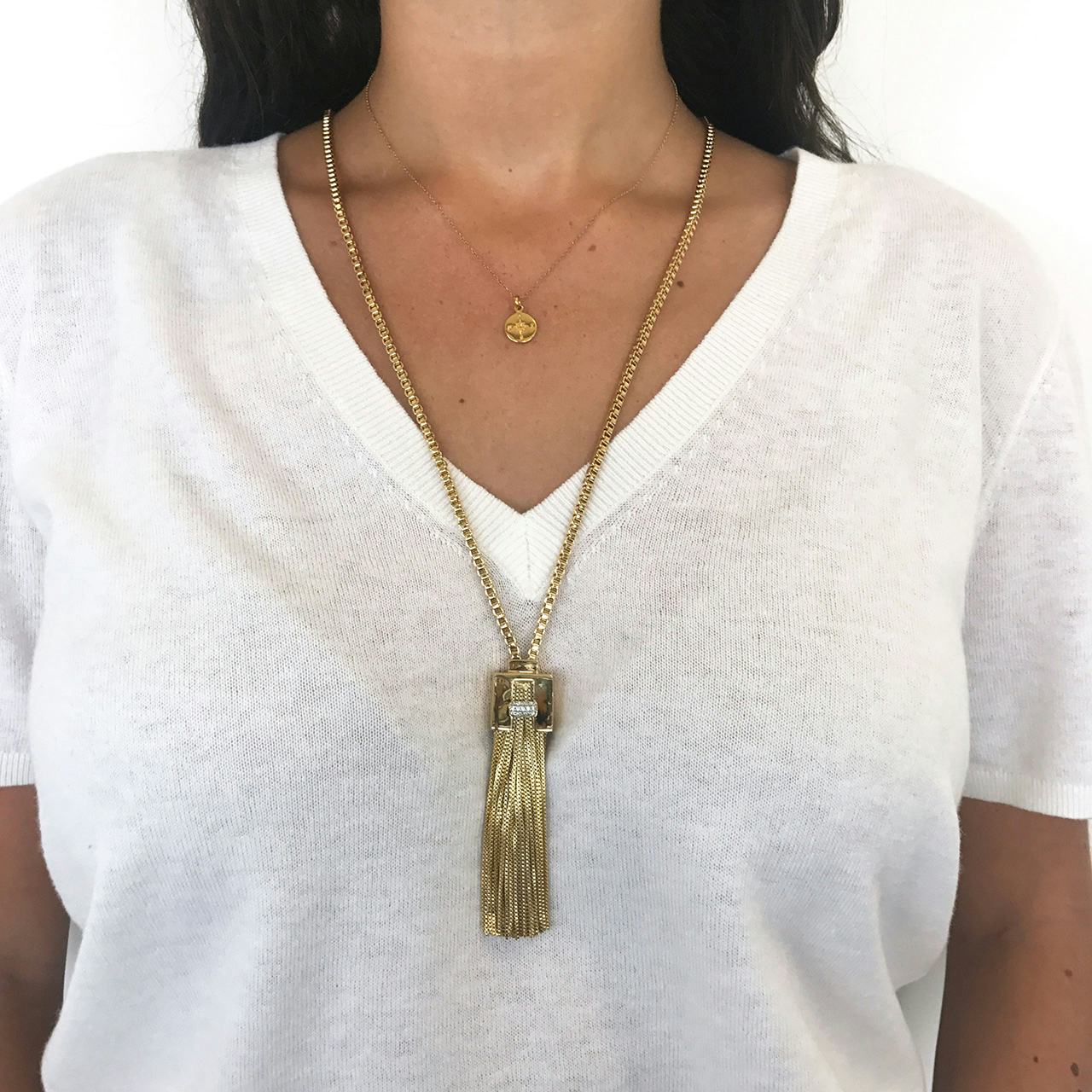 5 Ways To Layer Your Necklace Like A Pro