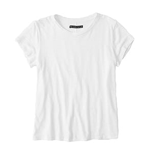 15 New Ways To Wear Your White Tee