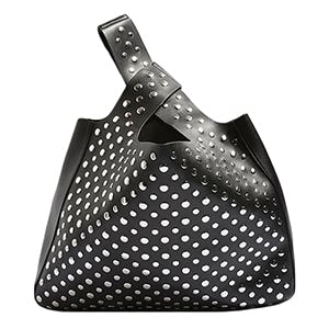 The It Bag Every Fashion Girl Will Be Carrying This Fall