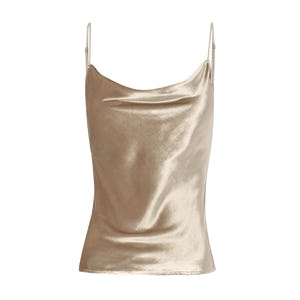 The Best Velvet Pieces To Wear For Fall