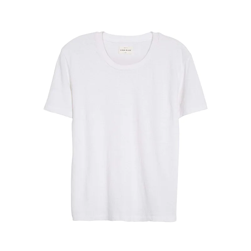 15 New Ways To Wear Your White Tee