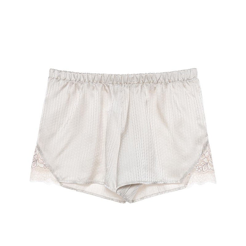 European Women Are Obsessed With This Lingerie Brand