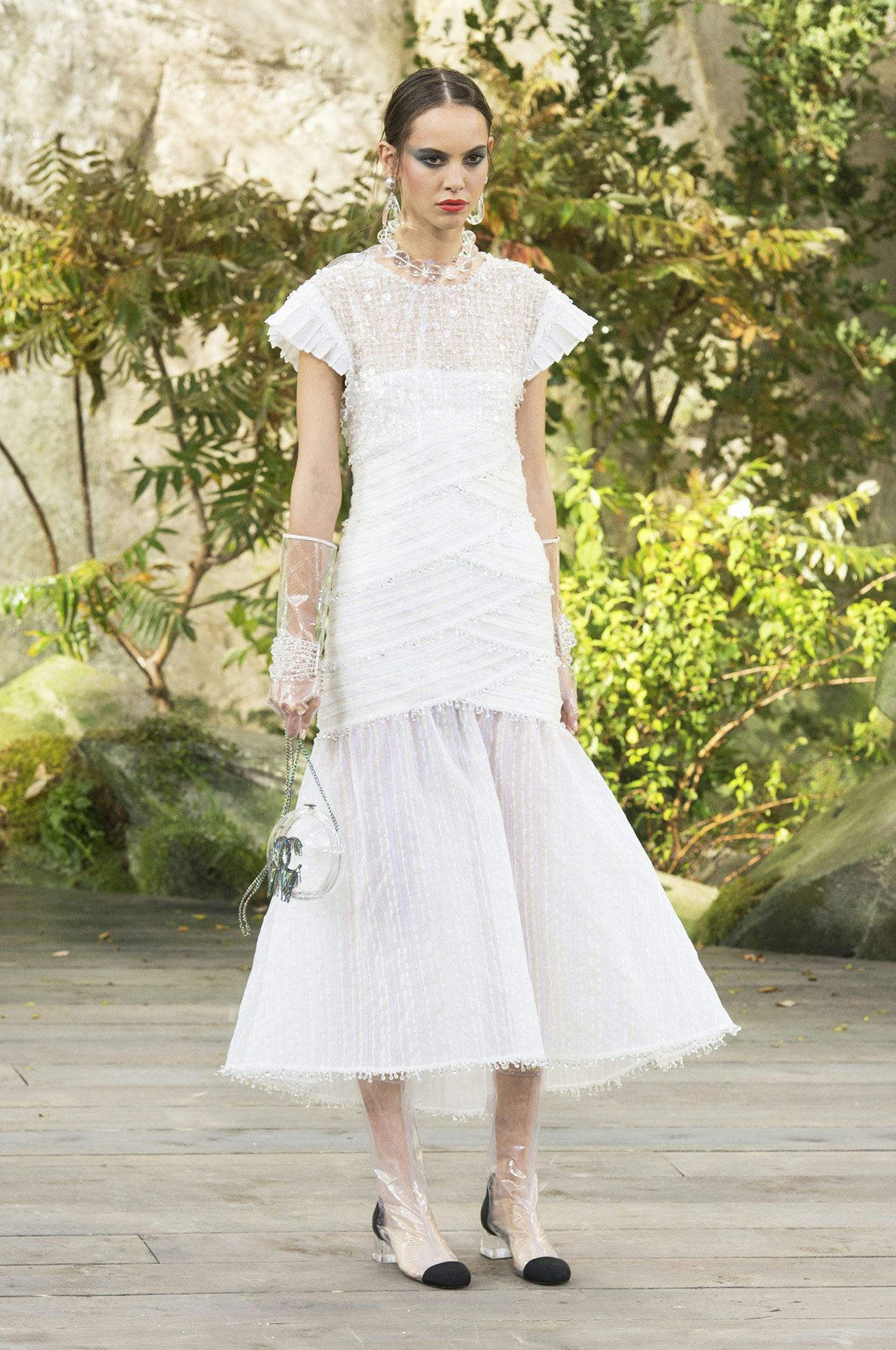 Chanel Just Confirmed These 4 Trends Are About To Be Everywhere