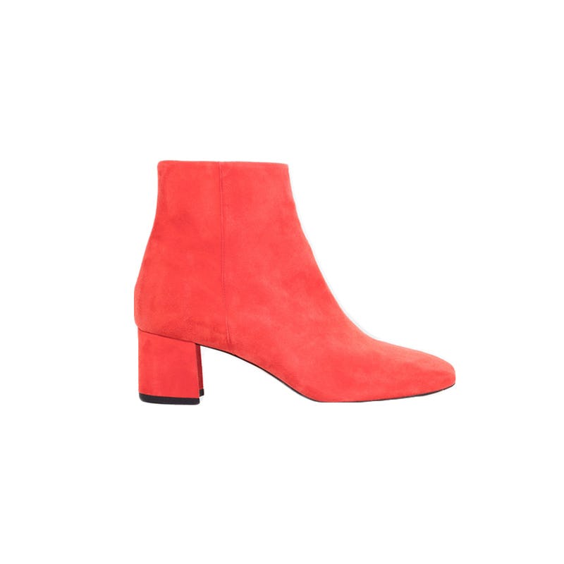 10 Red Boots That Are So Chic And Won’t Cost You More Than $175