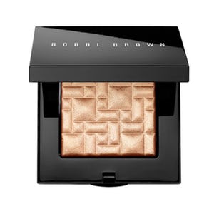 The Best Highlighters For Deeper Skin Tones