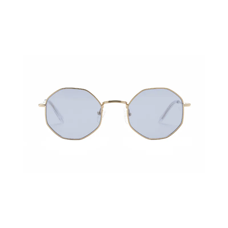 13 Pairs Of Trend-Forward Sunglasses To Buy Now