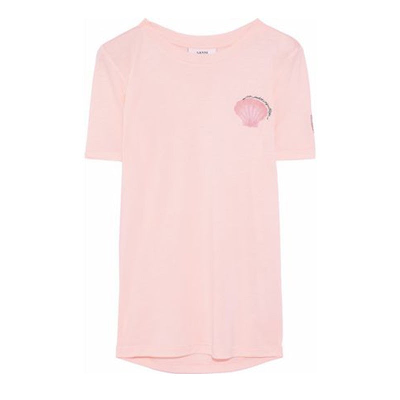 How To Make A Graphic Tee Look Polished, According To The Pros